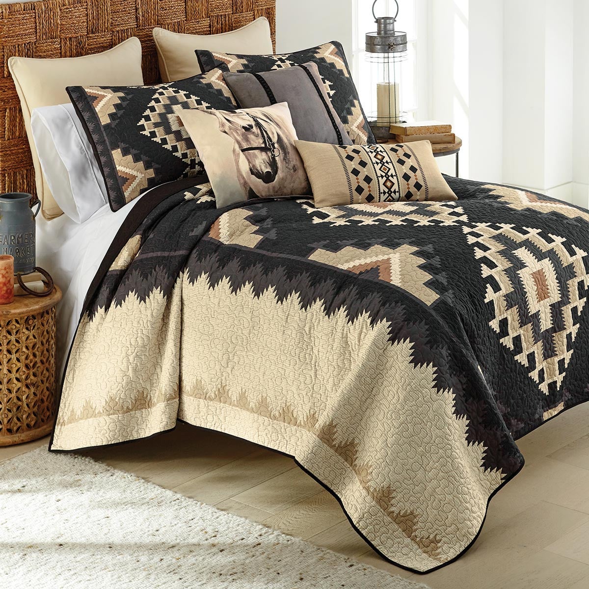Midnight Mesa Quilt Bed Set - Queen | Lone Star Western Decor