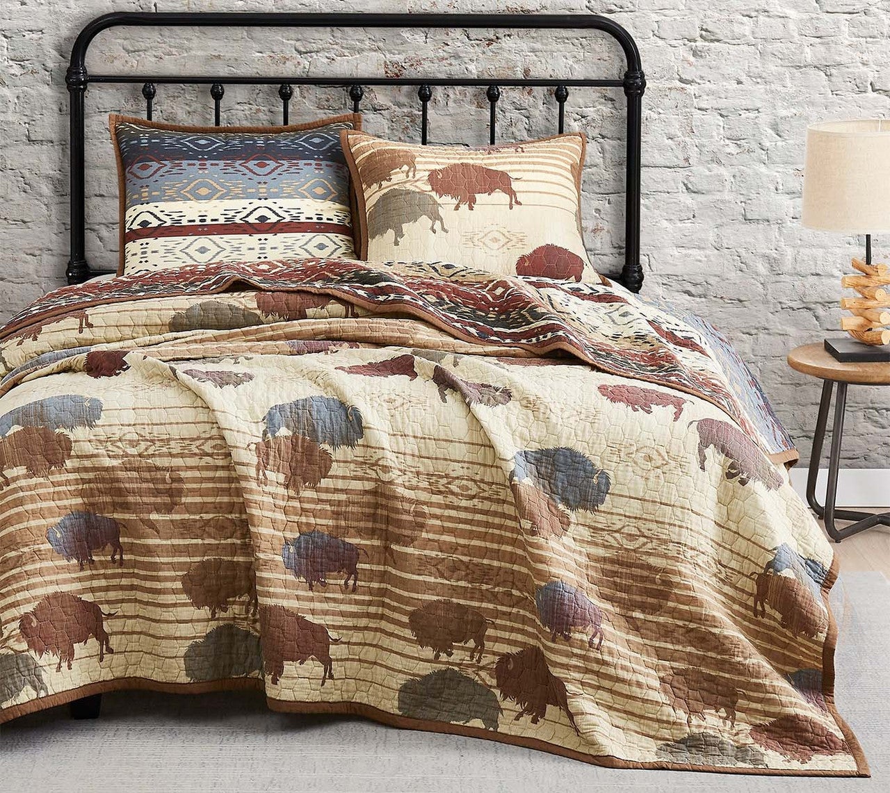 Buffalo Range Reversible Quilt Set - Full/Queen | Lone Star Western Decor